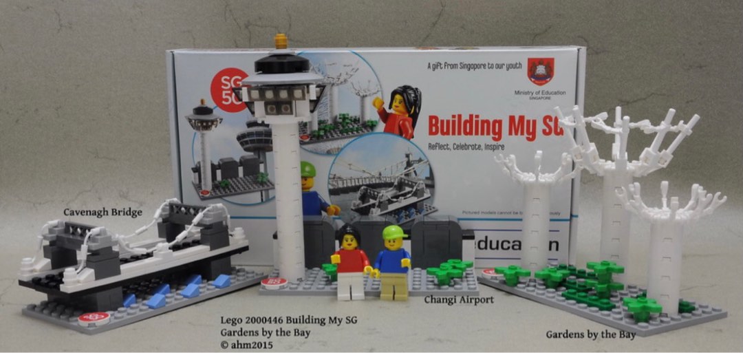 Building my sg Lego set, Hobbies & Toys, Toys & Games on Carousell