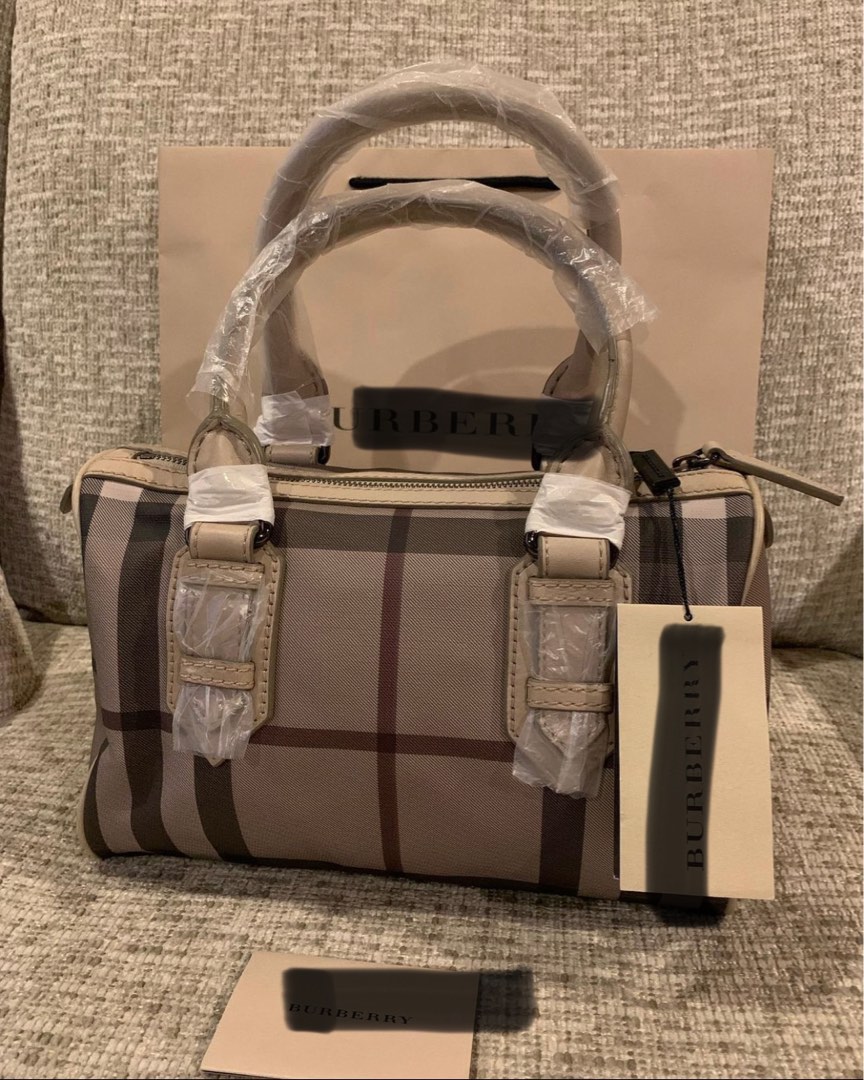 Burberry Small Chester Bag, Luxury, Bags & Wallets on Carousell