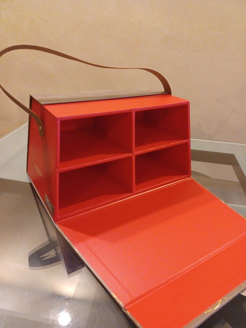 Carlton Hotel Mooncake Box, Furniture & Home Living, Home Improvement ...
