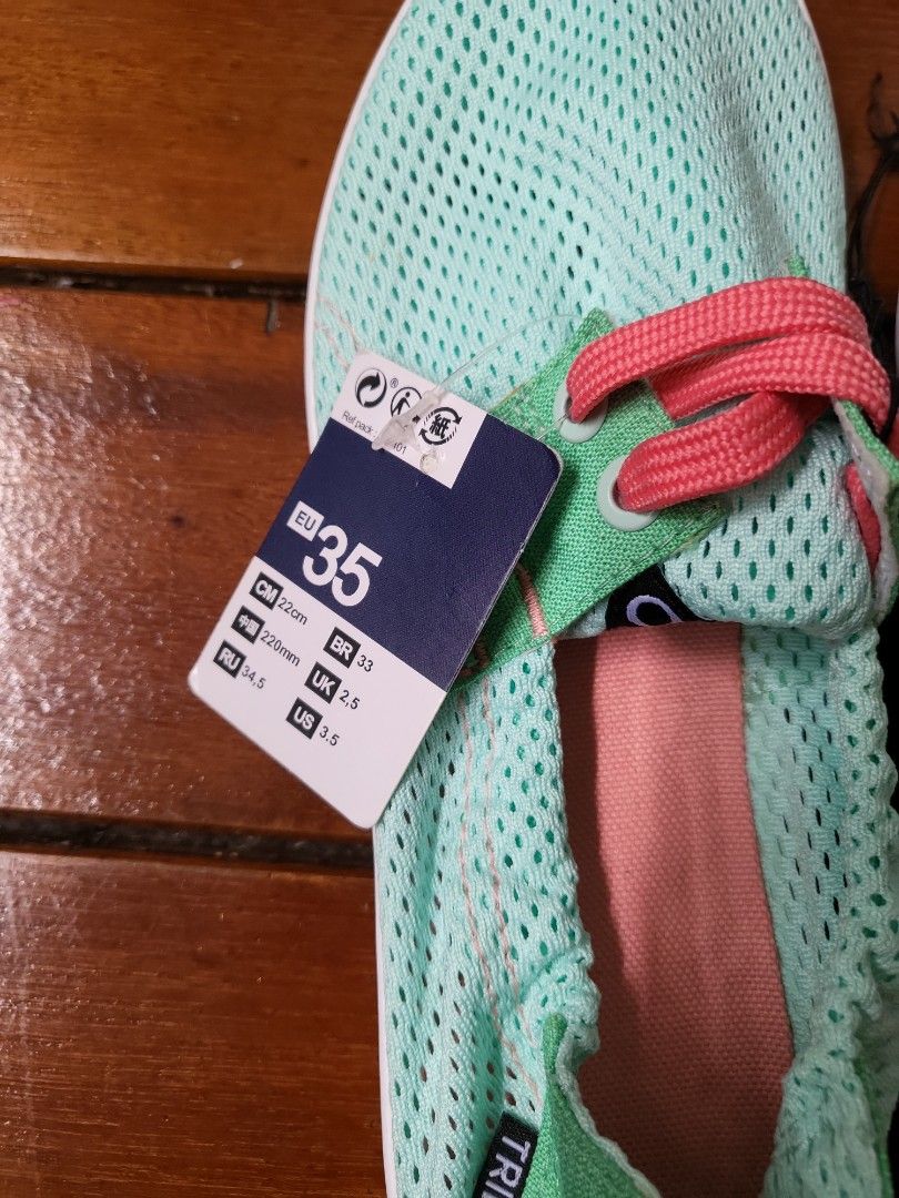 Decathlon kids shoe, Babies & Kids, Babies & Kids Fashion on Carousell
