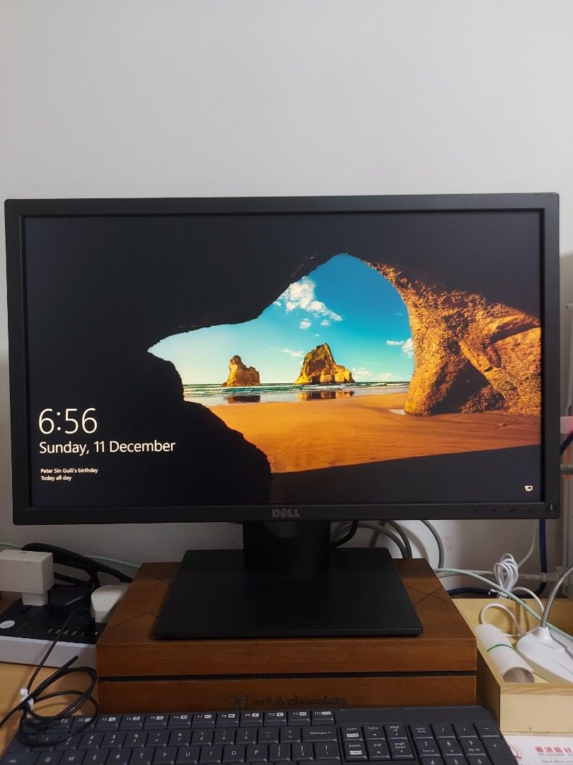 Dell 23 inch monitor, Computers & Tech, Desktops on Carousell