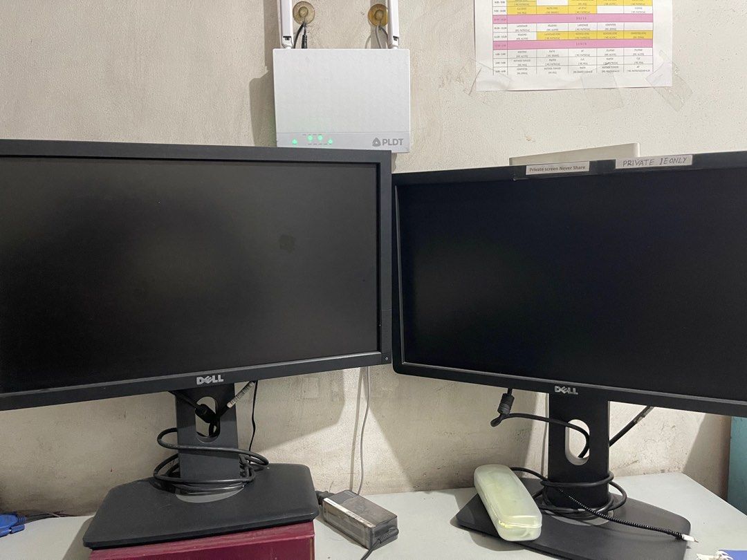 DELL MONITOR 21 inch, Computers & Tech, Parts & Accessories, Monitor ...