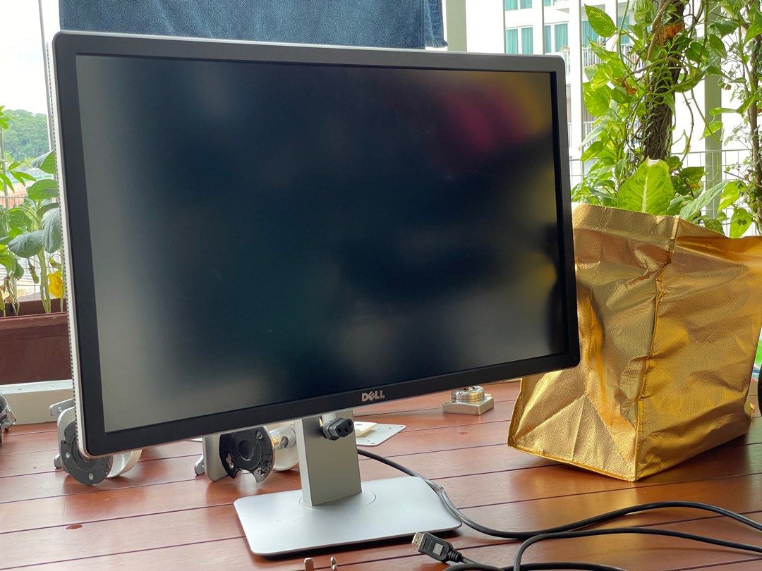 Dell monitor , 4K , used ,self collection, Computers & Tech, Parts ...
