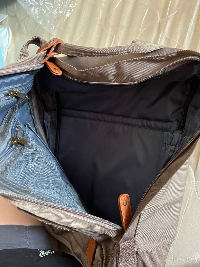 DOUGHNUT BAG, Men's Fashion, Bags, Backpacks on Carousell