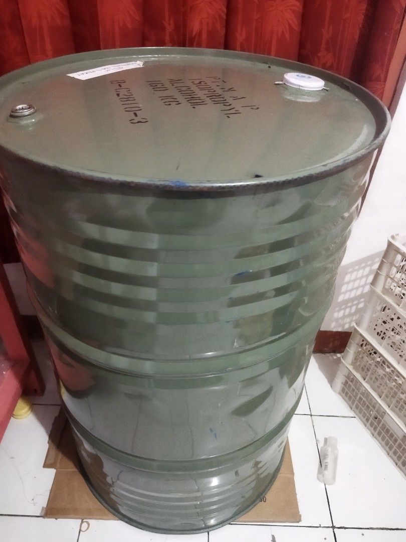 Drum besi kaleng bekas 200 liter, Perabotan Rumah di Carousell
