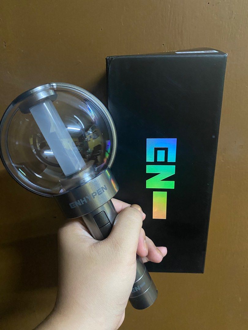 Enhypen Official Lightstick - Engene Bong, Hobbies & Toys, Memorabilia ...