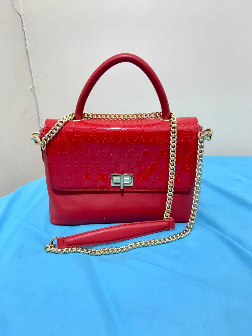 Everbest red satchel bag, Fesyen Wanita, Tas & Dompet di Carousell