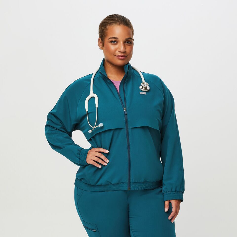Figs Scrub Jacket Women, Women's Fashion, Coats, Jackets and Outerwear ...