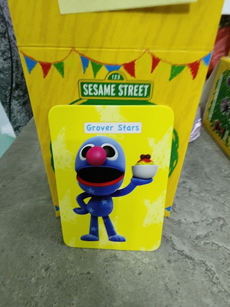 Grover Stars sesame street furr furr fwenz, Hobbies & Toys, Toys ...
