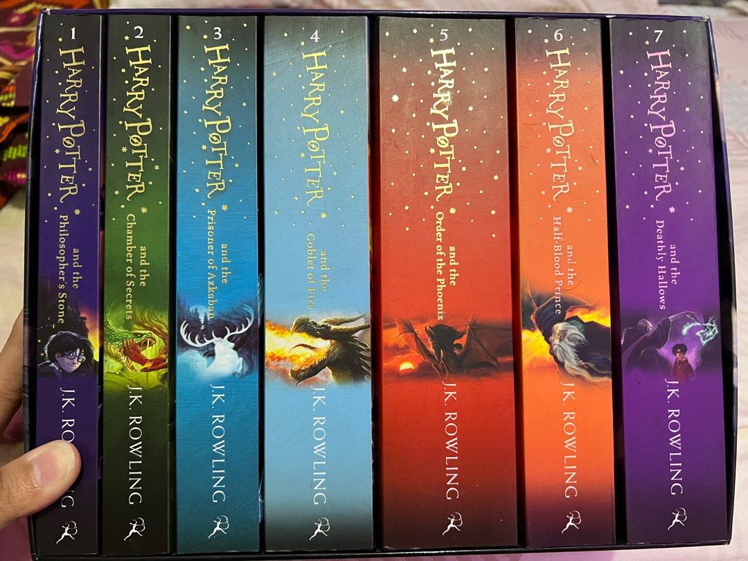 Harry Potter set of 7 books, Hobbies & Toys, Books & Magazines, Fiction ...