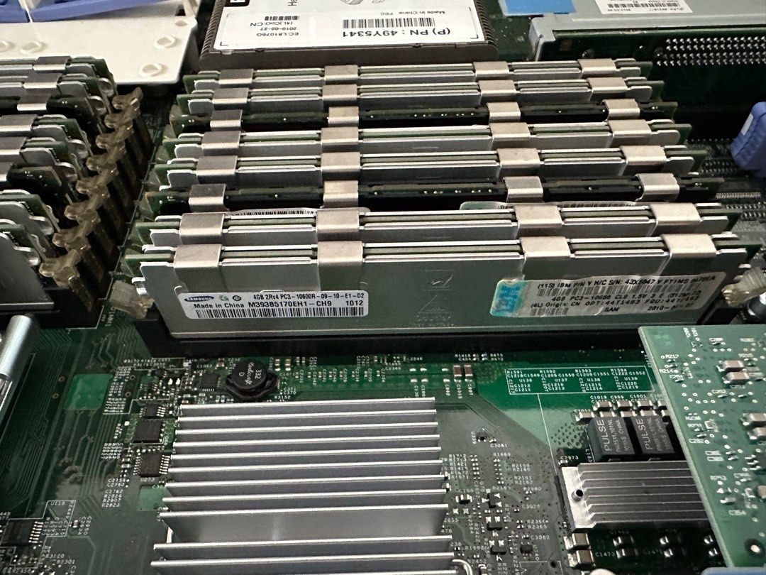 IBM X3550 M2, Computers & Tech, Desktops on Carousell