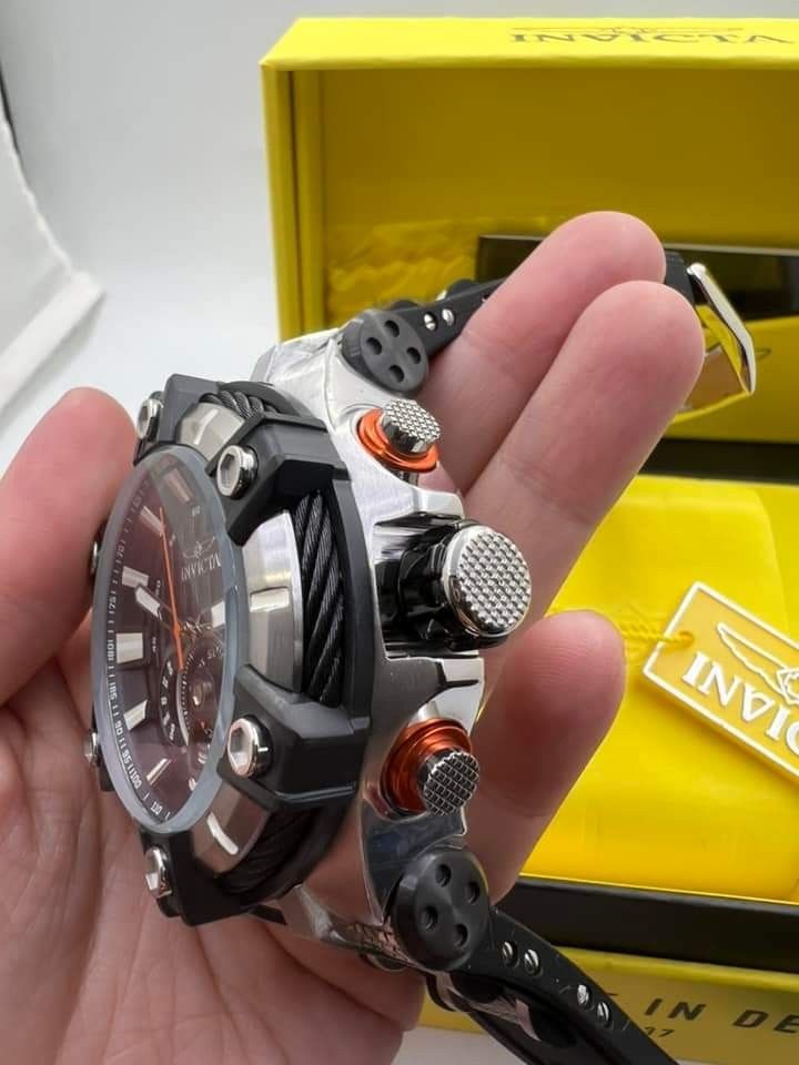 Invicta bolt, Men's Fashion, Watches & Accessories, Watches on Carousell