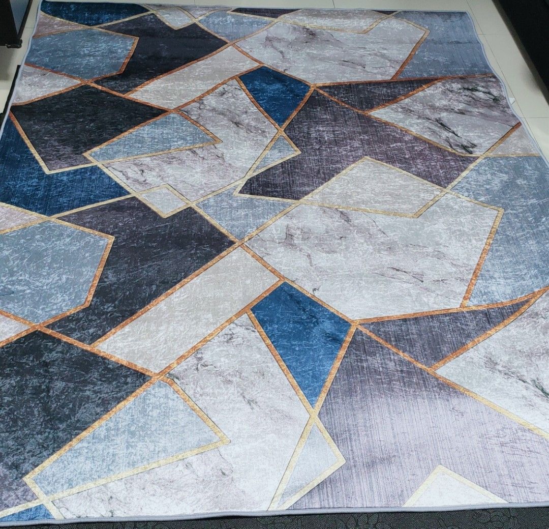 Jumbo carpet shiny, Furniture & Home Living, Home Decor, Carpets, Mats ...