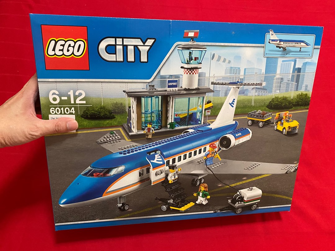 Lego 60104 Airport Passenger Terminal, Hobbies & Toys, Toys & Games on ...