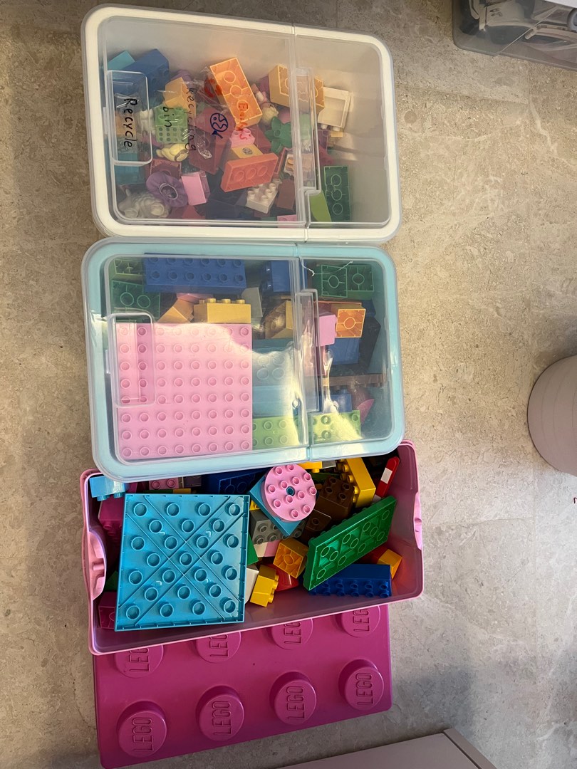Lego random mixed pieces, Hobbies & Toys, Toys & Games on Carousell