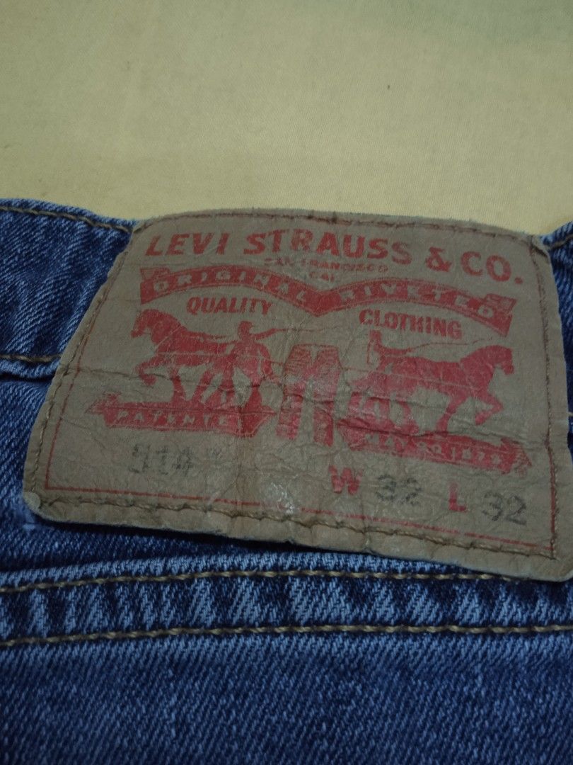 Levi's 514, Men's Fashion, Bottoms, Jeans on Carousell