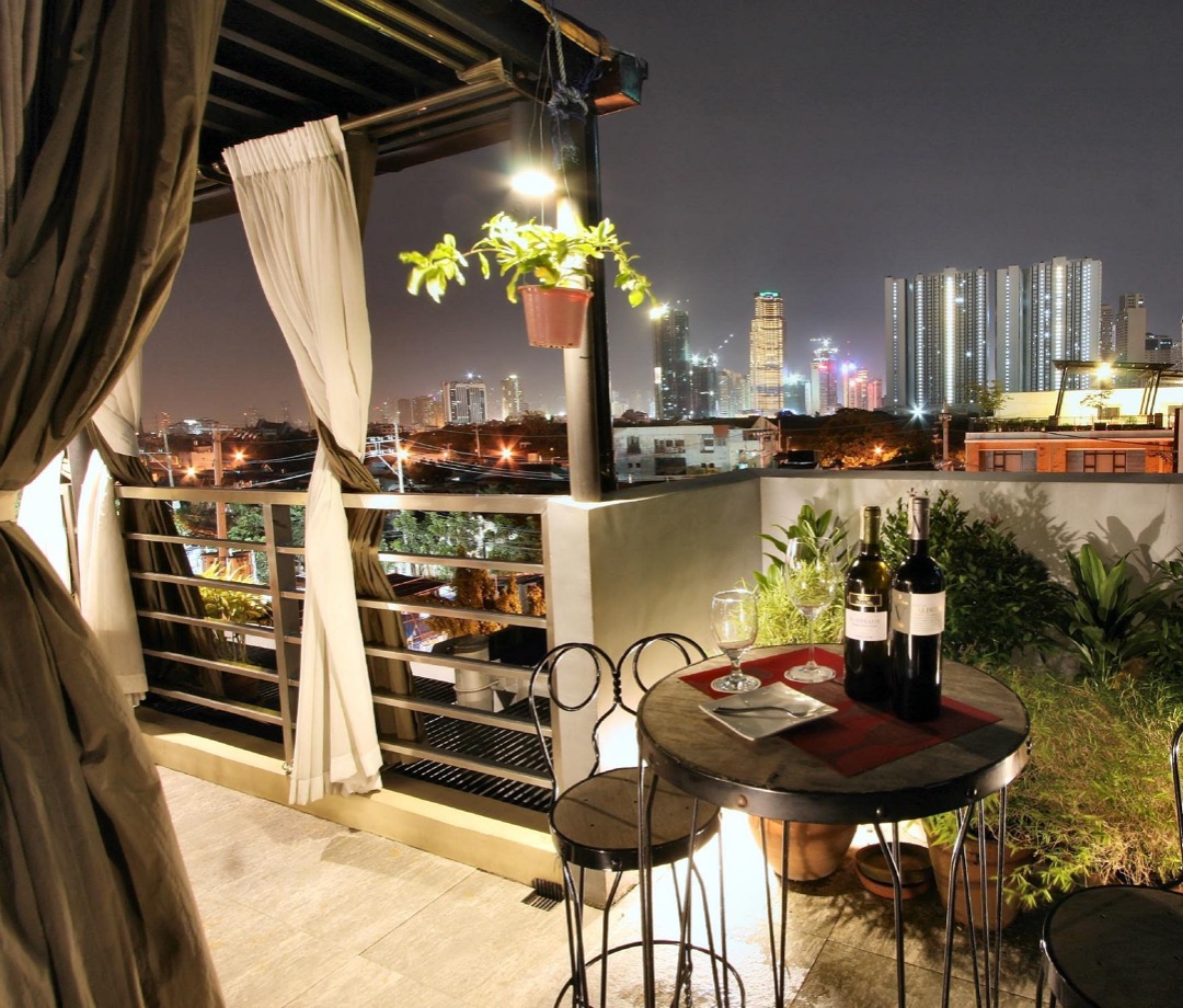 Makati 5 Storey Hotel For Sale with Al Fresco Rooftop Bar City Skyline ...