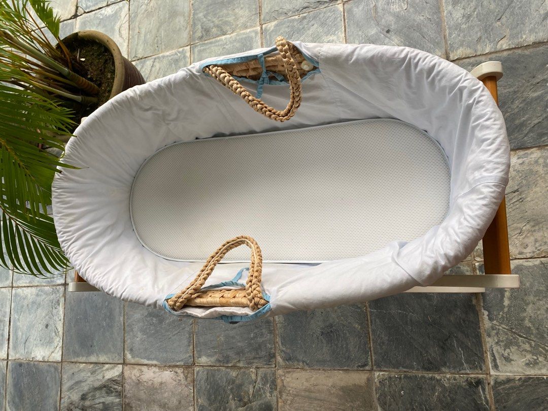 Moses Crib, Babies & Kids, Baby Nursery & Kids Furniture, Cots & Cribs ...