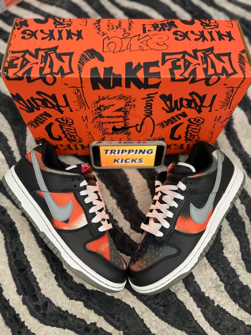 NIKE DUNK LOW GRAFFITI, Men's Fashion, Footwear, Sneakers on Carousell