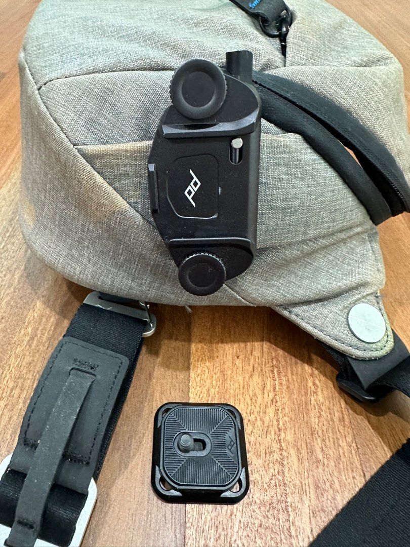 PEAKDESIGN EVERYDAY SLING 5L V1 & CAPTURE V3, Men's Fashion, Bags ...
