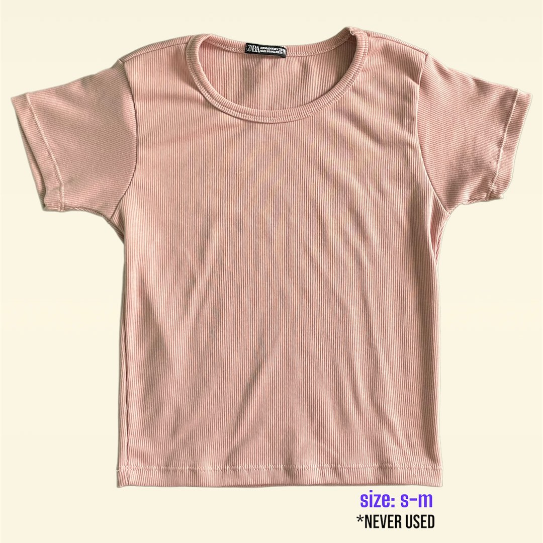 pink basic crop top, Women's Fashion, Tops, Shirts on Carousell