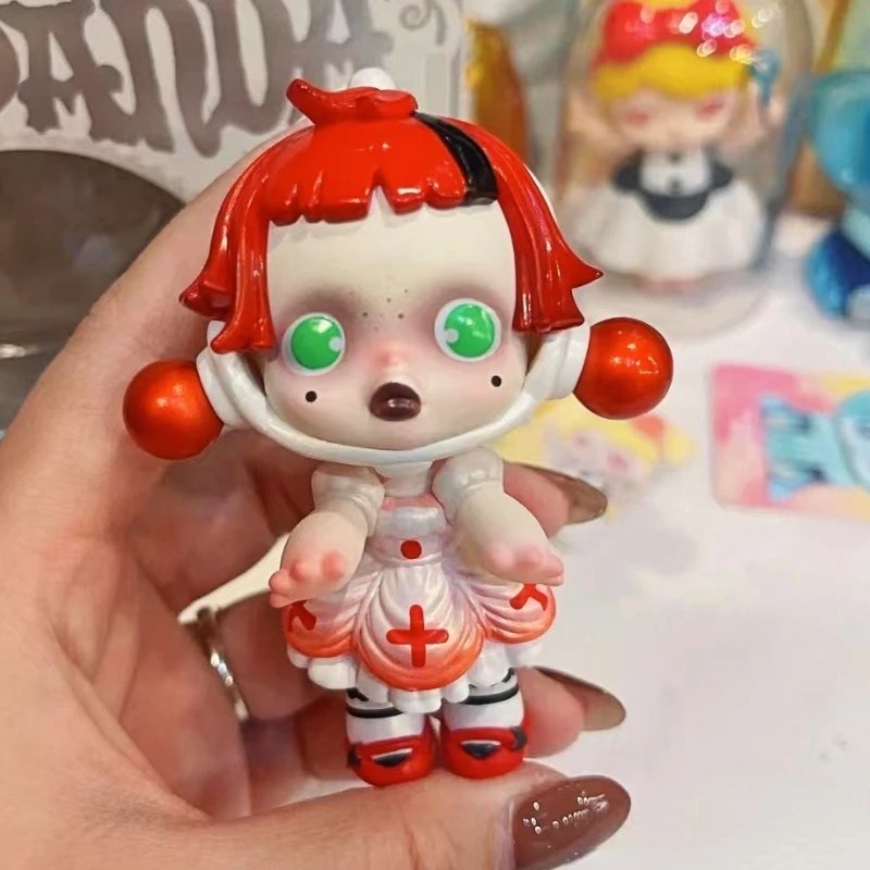 [PO] popmart Skullpanda white maid blister pack figurine, Hobbies ...