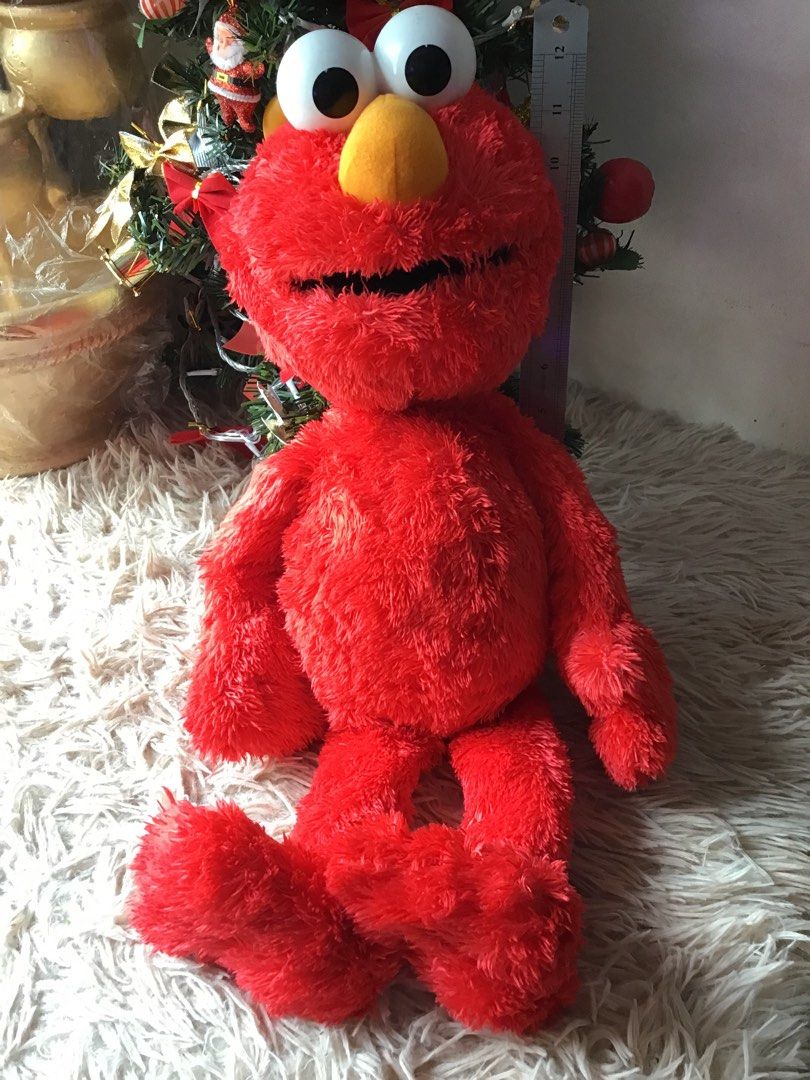Preloved Sesame Street Elmo, Hobbies & Toys, Toys & Games on Carousell