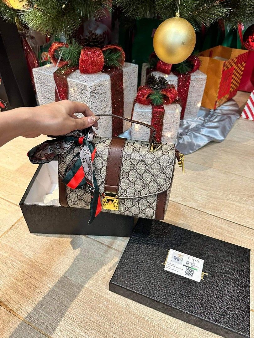 Primium quality, Luxury, Bags & Wallets on Carousell