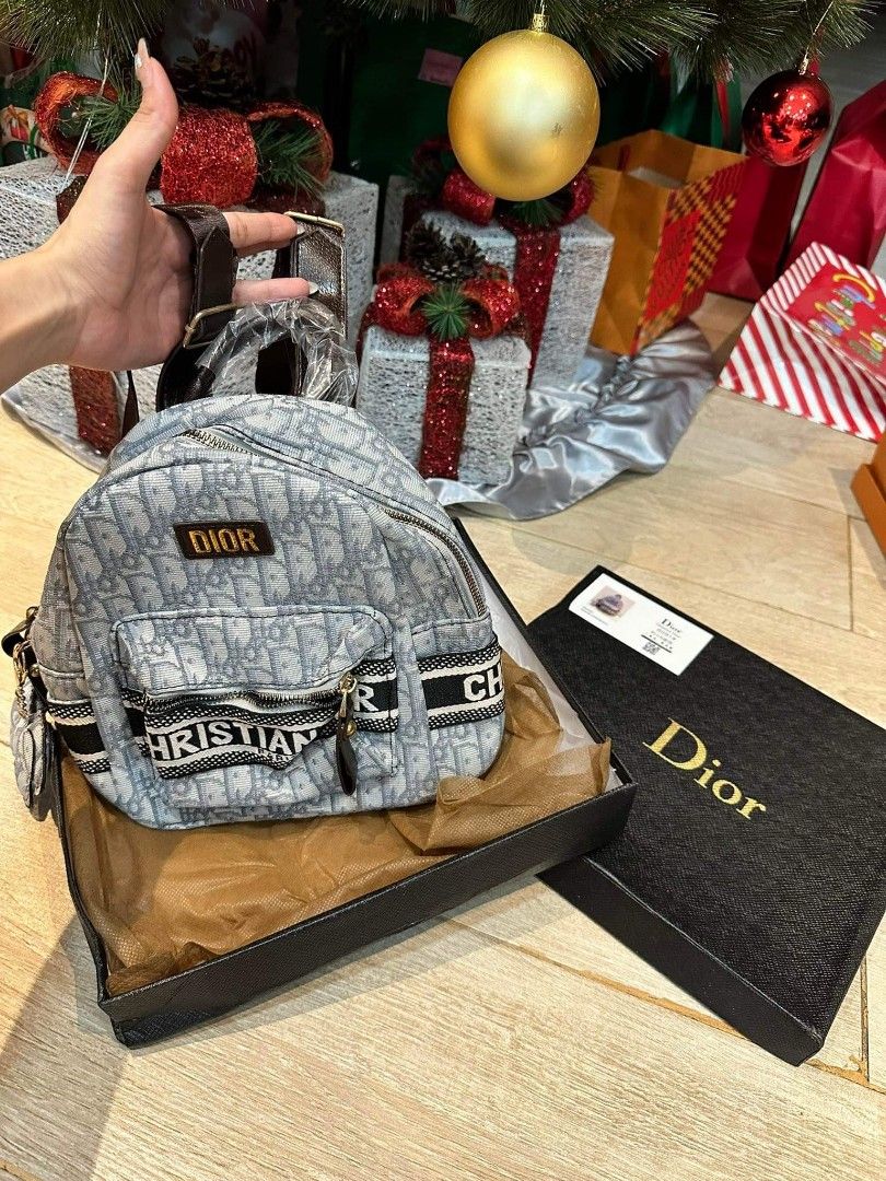 Primium quality, Luxury, Bags & Wallets on Carousell