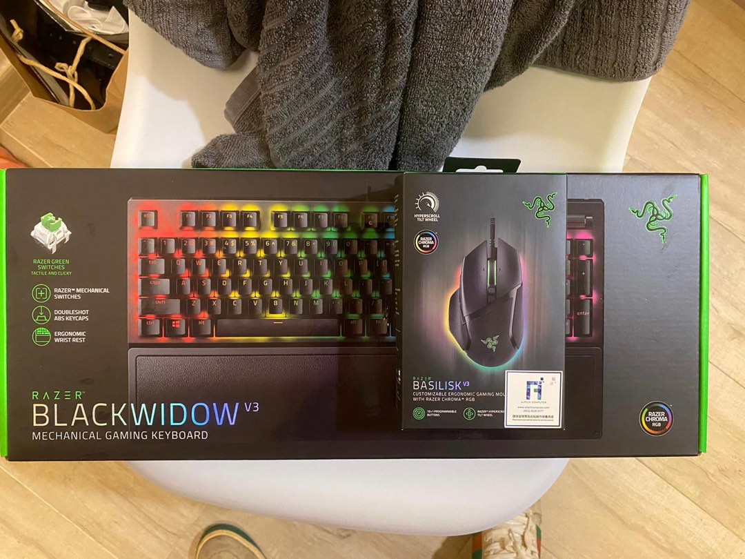 Razer Blackwidow V3 keyboard + mouse, 電腦＆科技, 電腦周邊及配件, 電腦鍵盤及相關產品 - Carousell