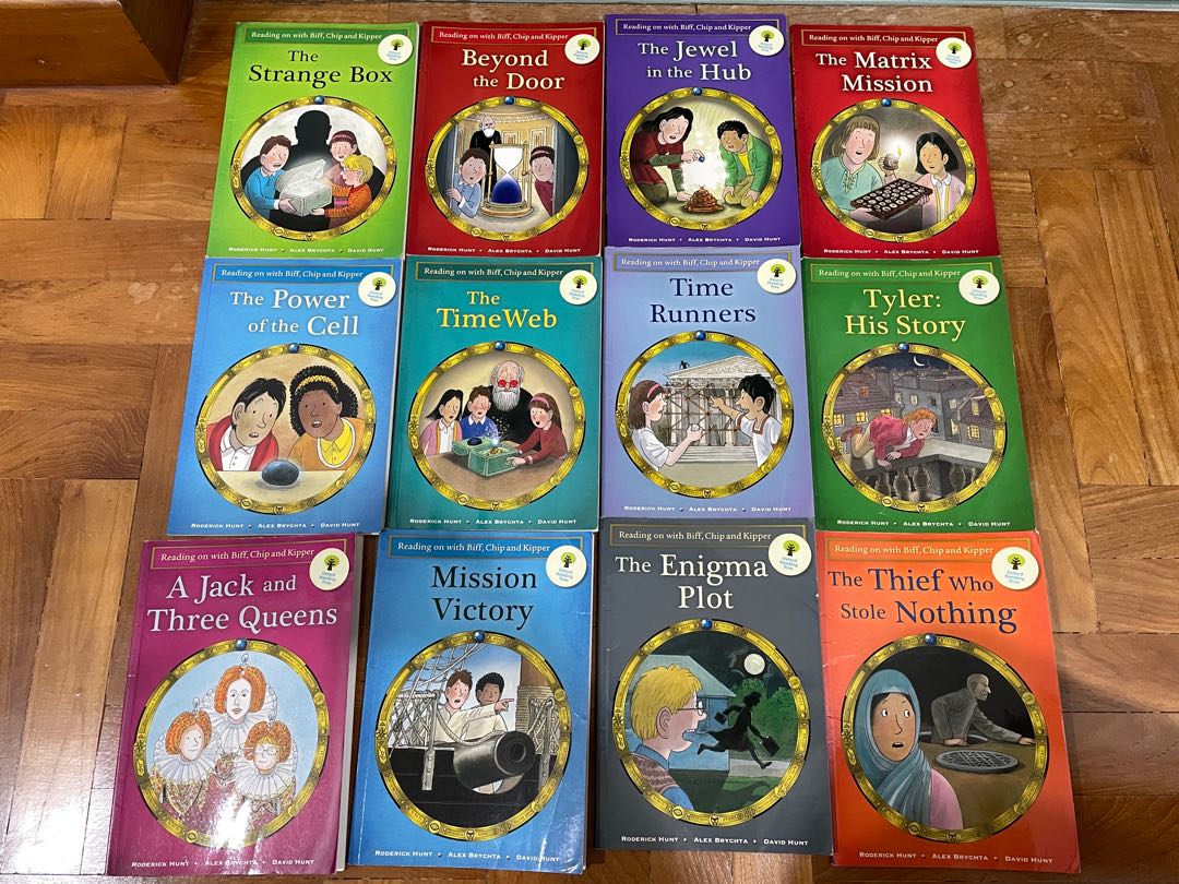 Reading on with Biff, Chip and Kipper (reader series), Hobbies & Toys ...