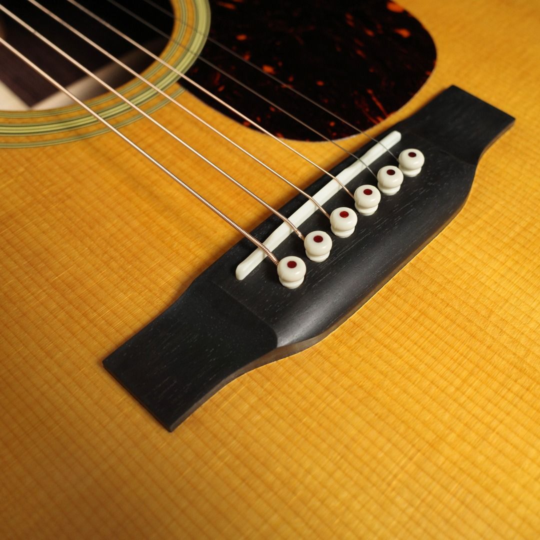 [MADE IN USA] Martin OM-28 - Solid Sitka Spruce & Indian Rosewood ...