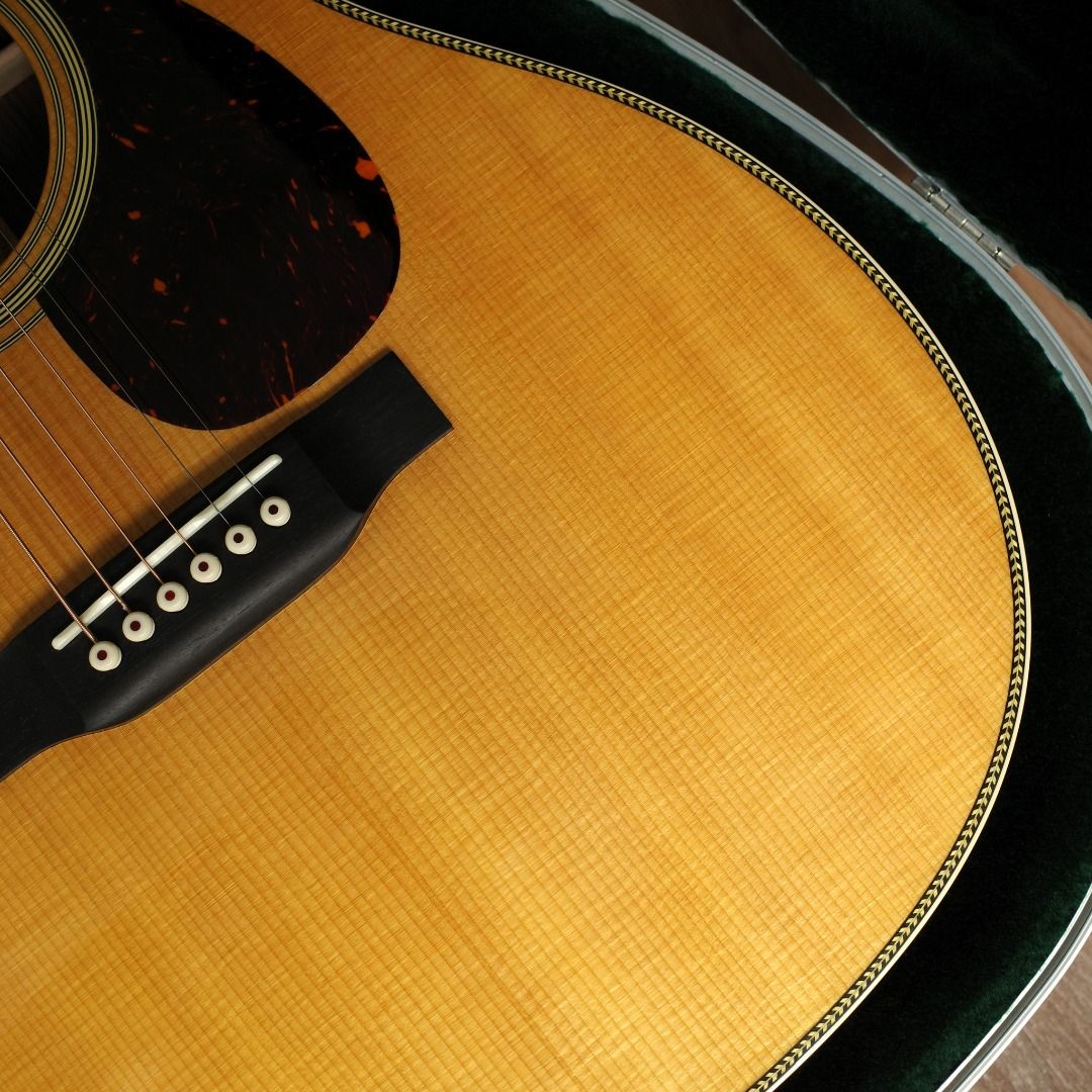 [MADE IN USA] Martin OM-28 - Solid Sitka Spruce & Indian Rosewood ...