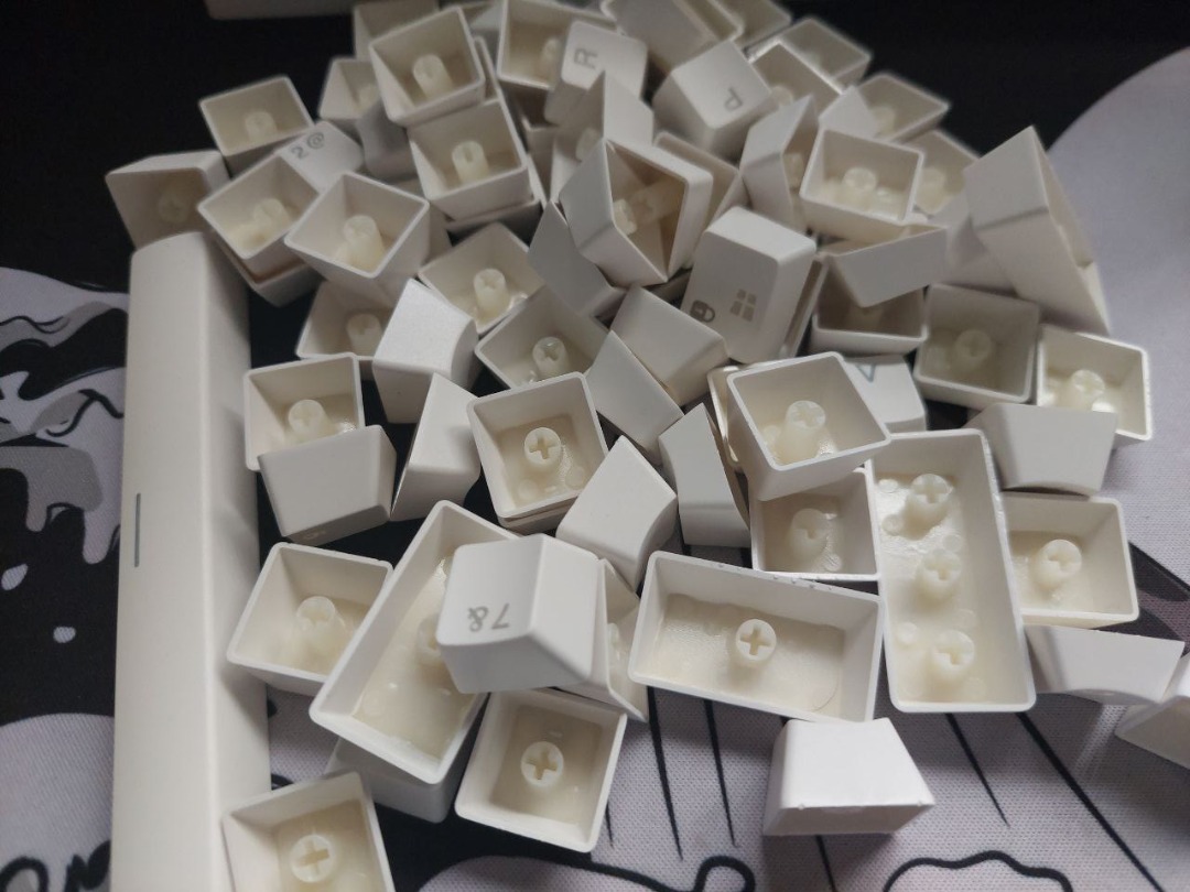 RK84 Stock White Keycaps, Computers & Tech, Parts & Accessories ...