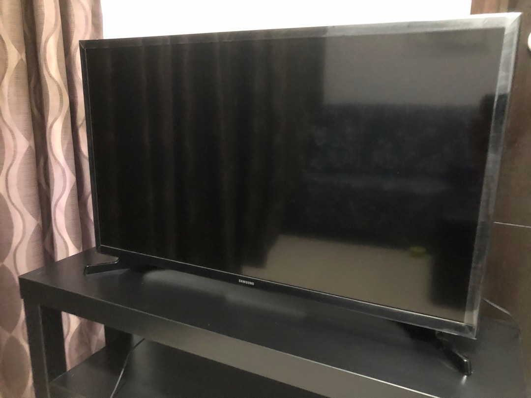 Samsung 32 inch Smart TV, TV & Home Appliances, TV & Entertainment, TV ...