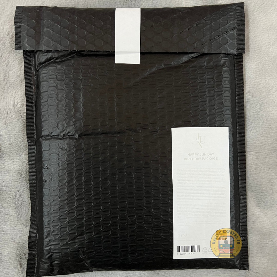 SEVENTEEN - Jun Birthday Package (Sealed and Official), Hobbies & Toys ...