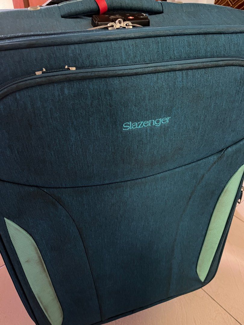 Slazenger 25’ luggage, Hobbies & Toys, Travel, Luggage on Carousell