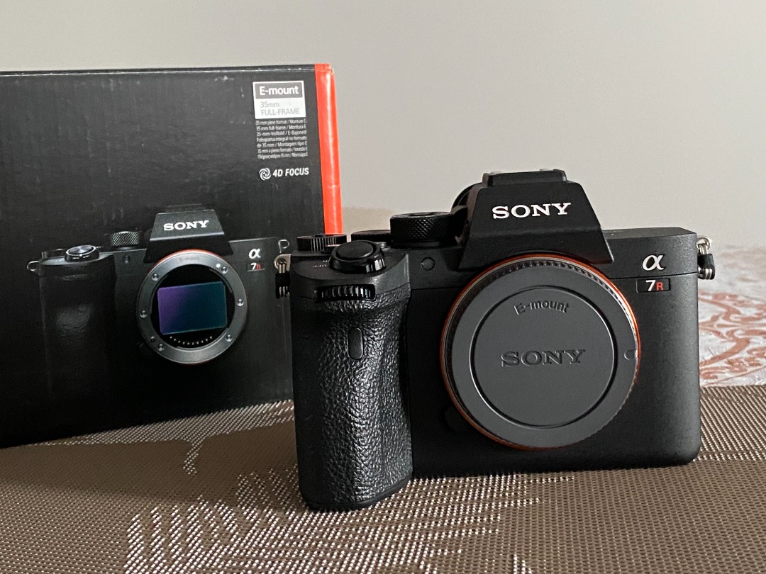 Sony a7 R4 body only, Photography, Cameras on Carousell