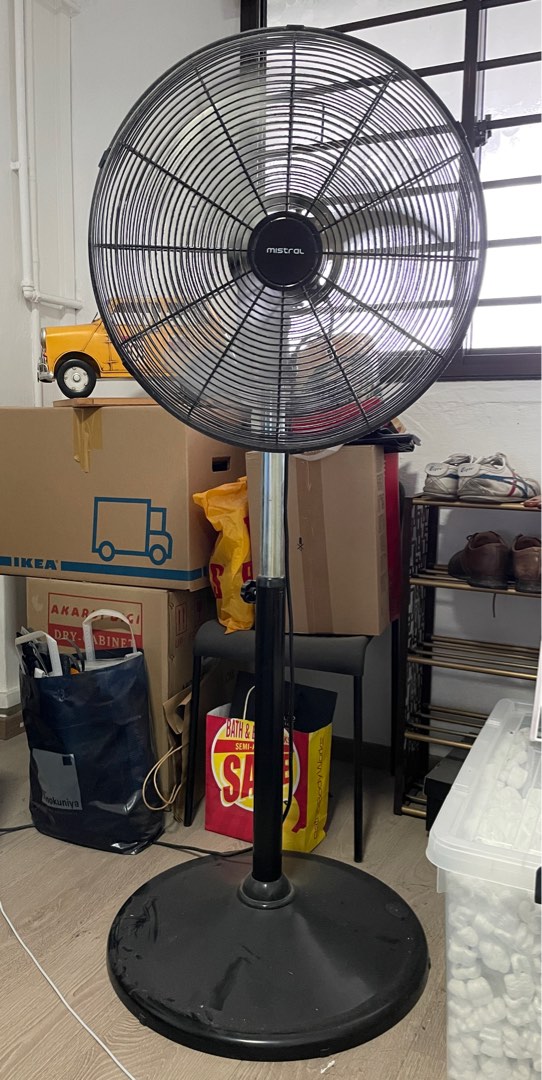 Standing fans, Furniture & Home Living, Lighting & Fans, Fans on Carousell
