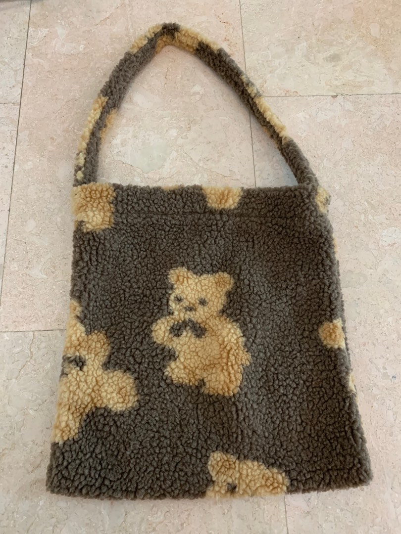 Teddy Plush Shoulder Tote Bag, Women's Fashion, Bags & Wallets, Tote ...