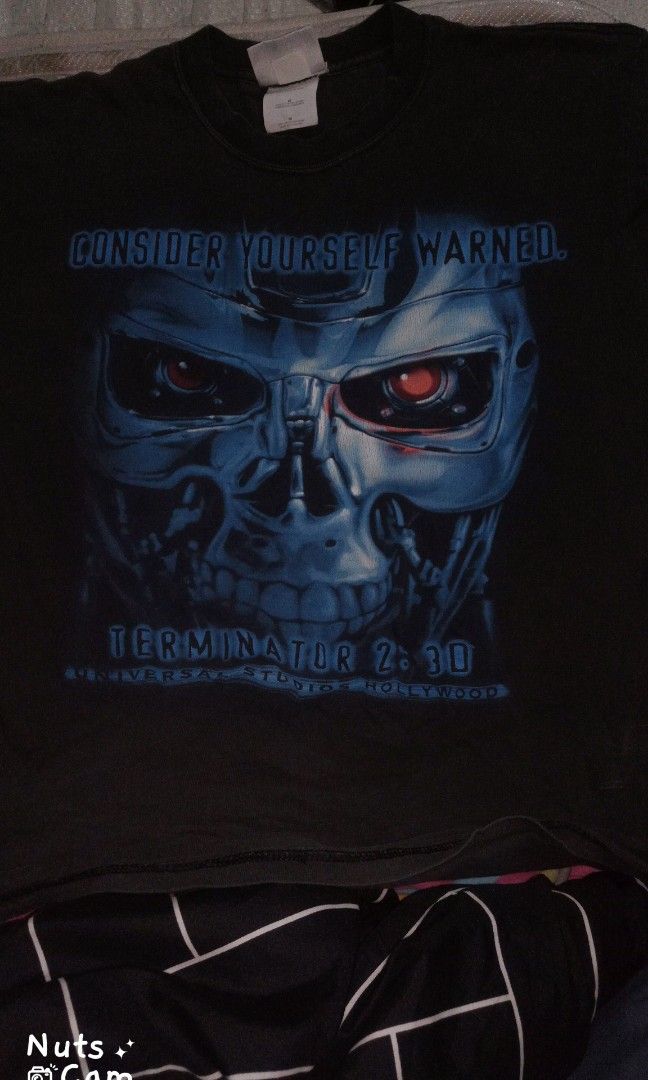 terminator 2 t shirt universal studio, Hobbies & Toys, Collectibles ...
