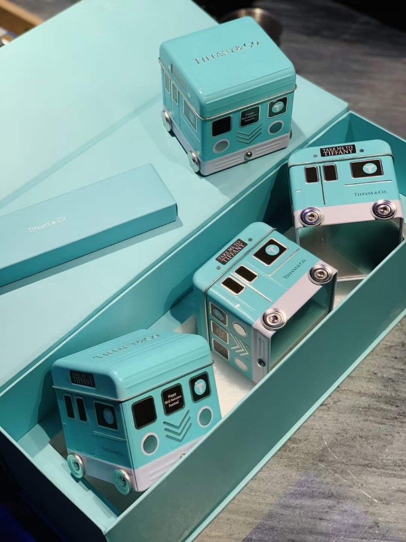 Tiffany train aroma diffuser set, 傢俬＆家居, 家居香薰 - Carousell