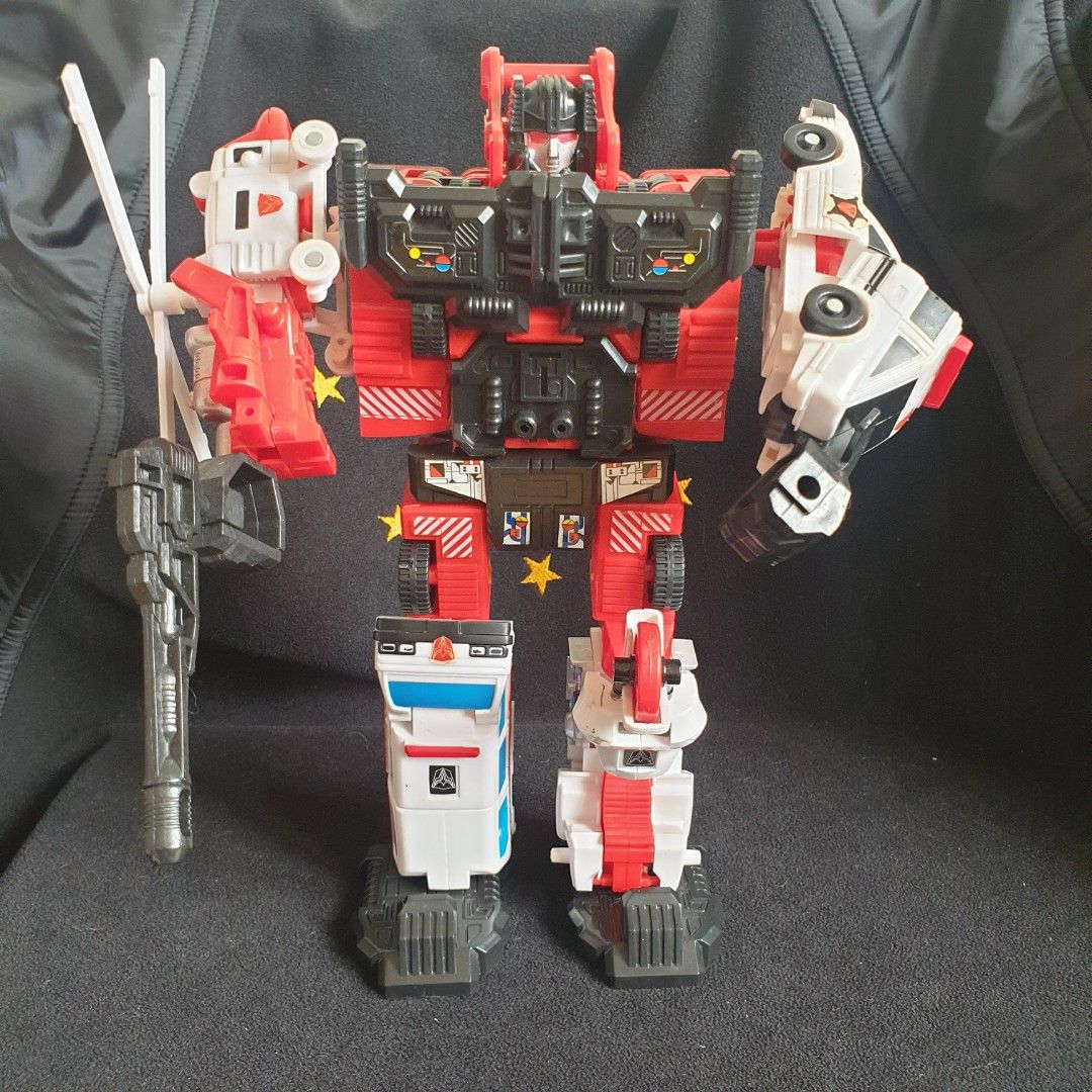 Transformer combiner, Hobbies & Toys, Toys & Games on Carousell