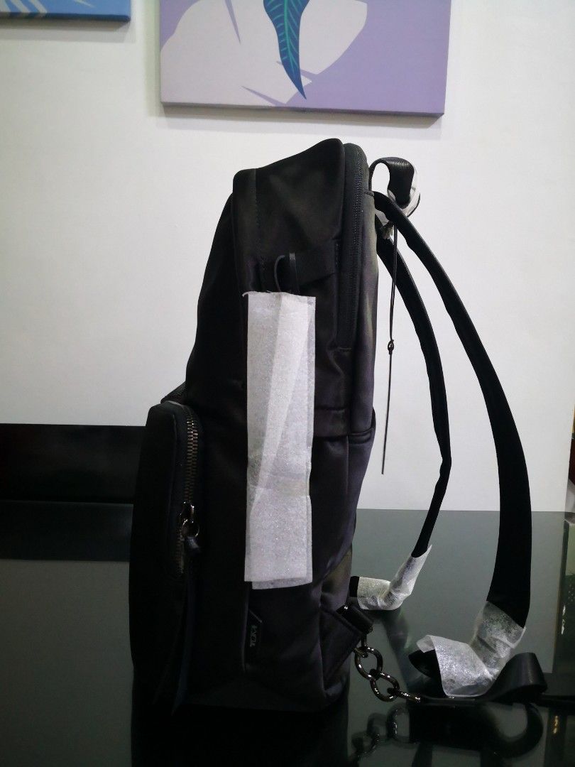 Tumi Devoe Meadow Backpack 24,000php, Women's Fashion, Bags & Wallets, Backpacks on Carousell