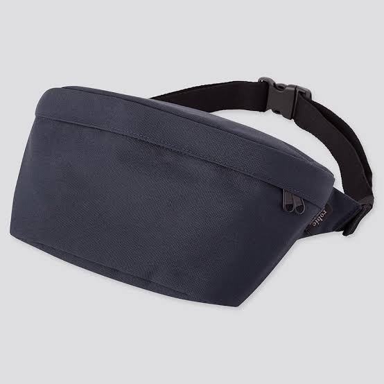 Uniqlo Robic Belt Bag (Black), Men's Fashion, Bags, Belt bags, Clutches ...