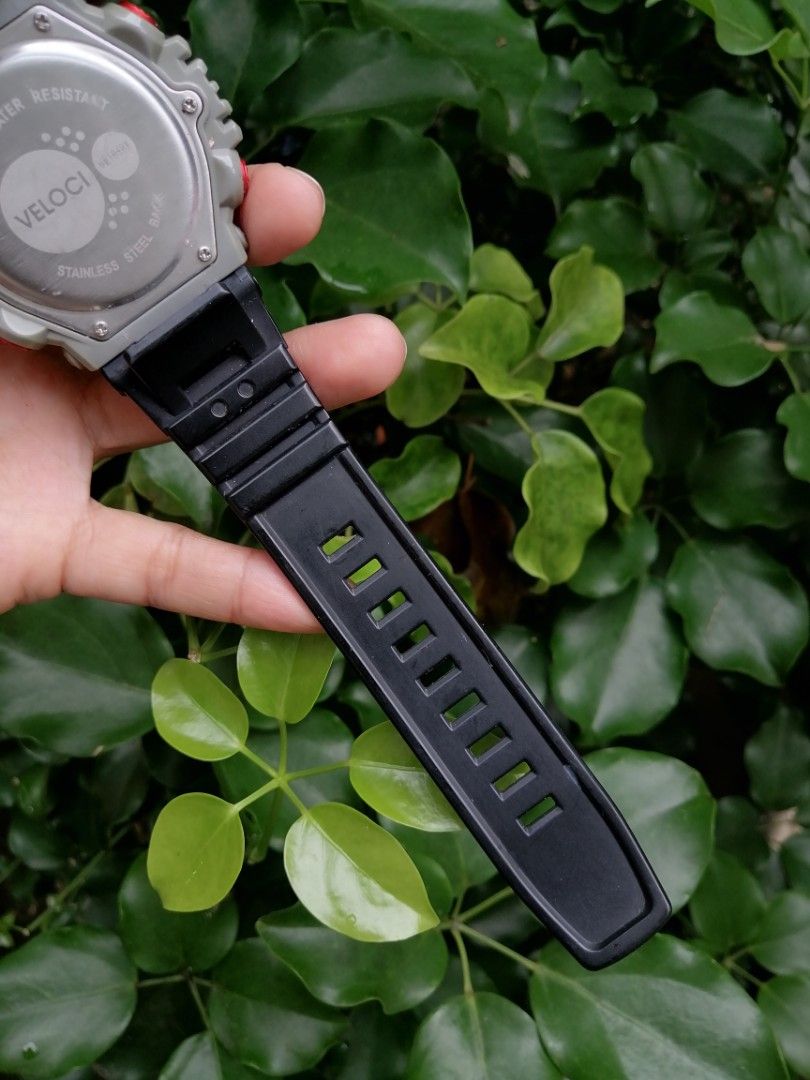 Veloci Digital Men's Watch, Men's Fashion, Watches & Accessories ...