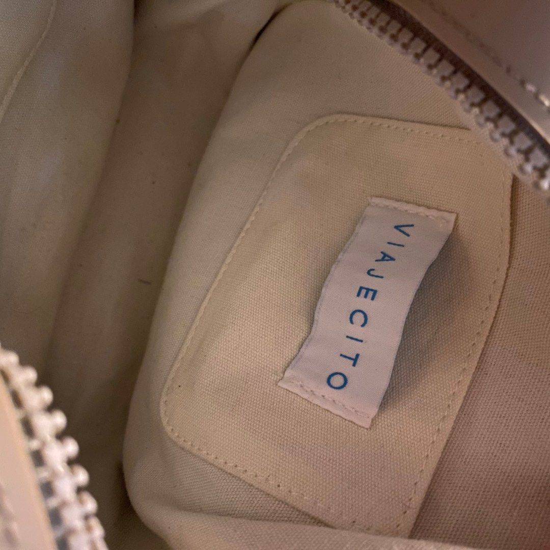 Viajecito XL Splashkit - Fog, Women's Fashion, Bags & Wallets, Cross ...