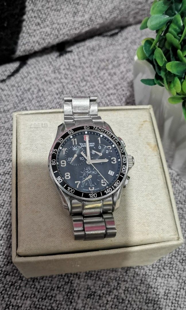 Victorinox Swiss Army Chrono Classic Manny Pacquiao Limited Edition ...