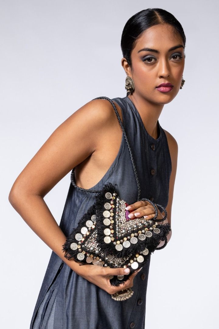 Vipul Shah Black Banjara Clutch (Brand New), Women's Fashion, Bags & Wallets, Cross-body Bags on ...