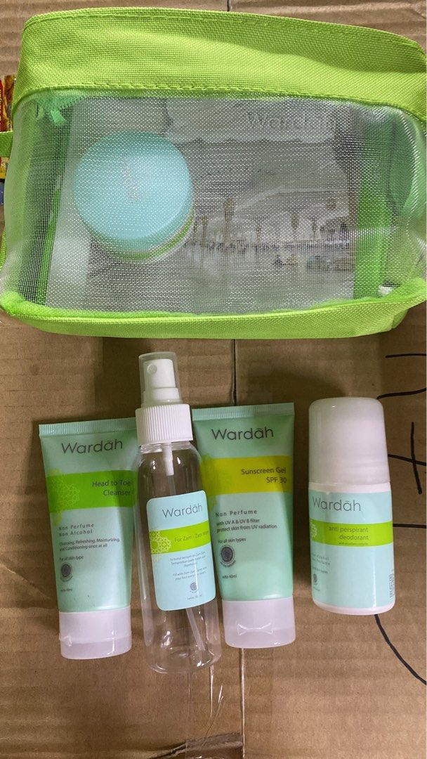 Wardah Umrah set, Beauty & Personal Care, Bath & Body, Body Care on ...